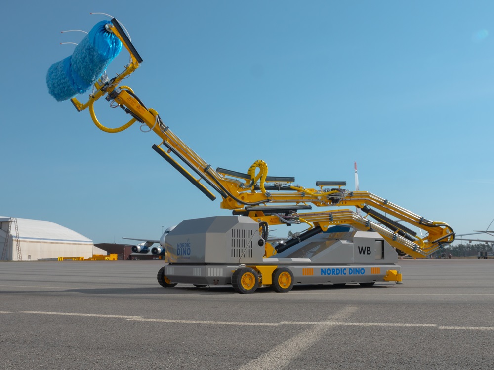 From Sand to Salt to Cold: Are Automated Aircraft Cleaners a Universal Solution?