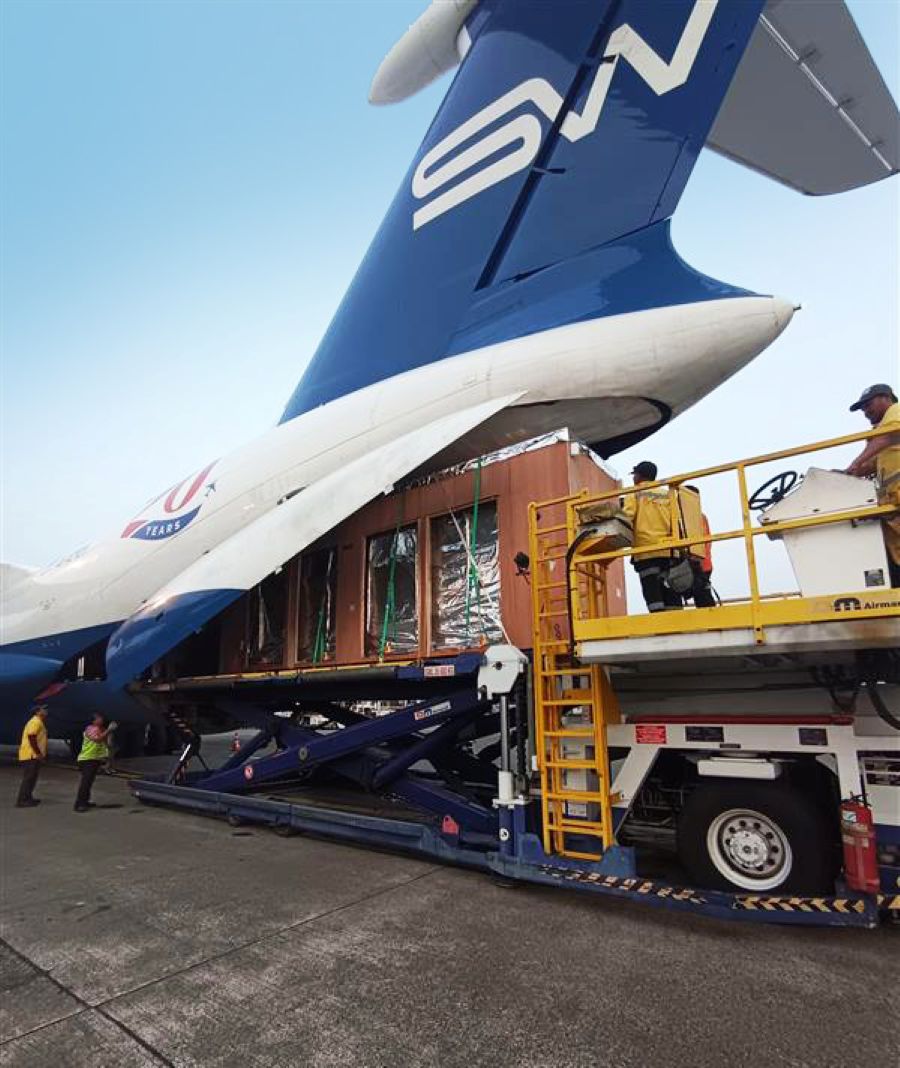 Chapman Freeborn successfully handles delivery of 11-ton switchboard ...